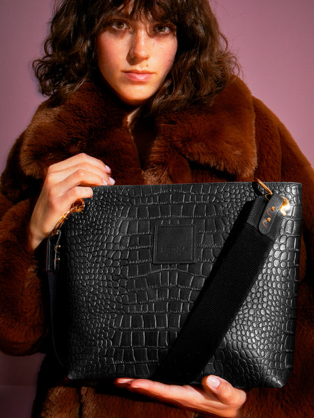 SANDRA BUCKET BAG • MEDIUM • SHINY BLACK – Megna Studio